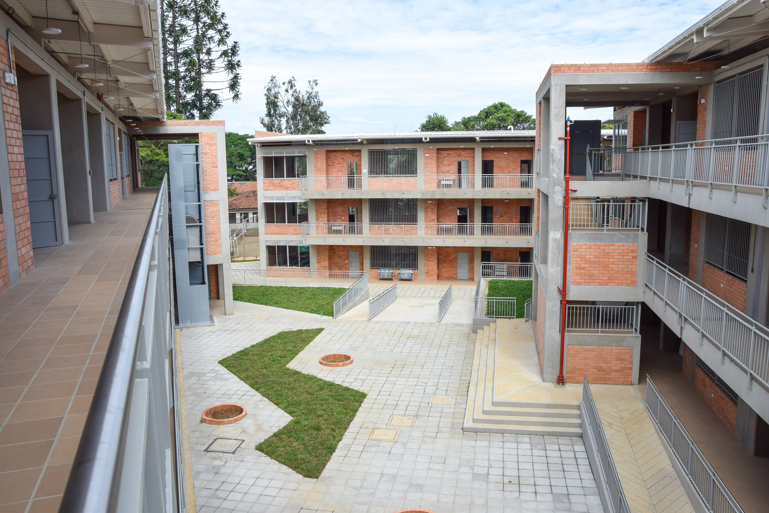 Ampliación del Colegio La Normal